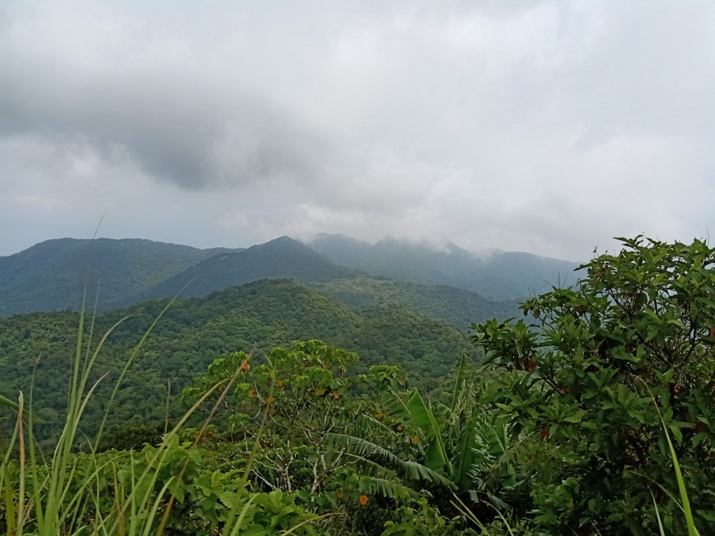 Malarayat Traverse: Mt. Malipunyo Traverse to Mt. Manabu (1,005+ MASL ...