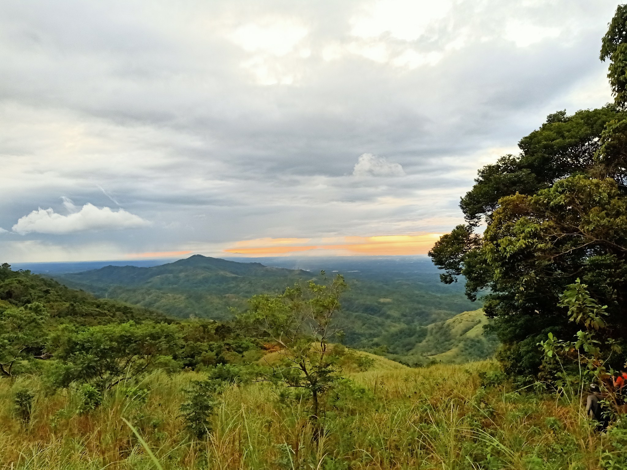 Mt. Silad / Bulacan Peak (890+ MASL) Semi-Exploratory Hike via 13 Falls ...
