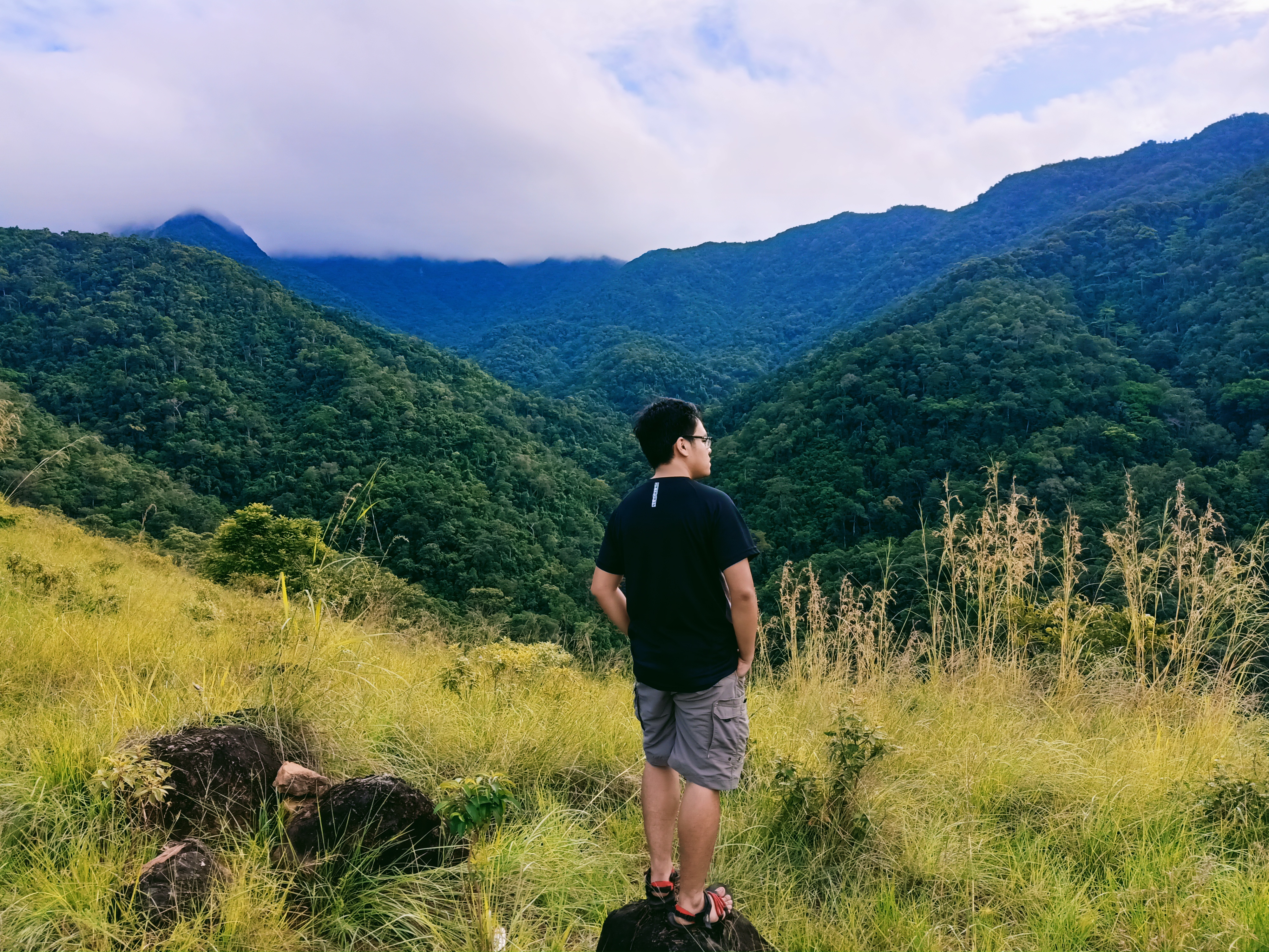 Mt. Kasahingan Loop Trail – Highland Reflections: Kaisipan, Karanasan ...
