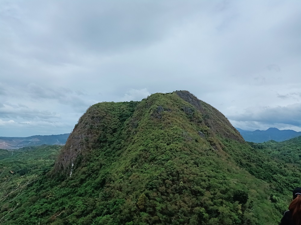 Montalban Trilogy V1 (Mt. Binacayan, Mt. Pamitinan, & Mt. Hapunang ...